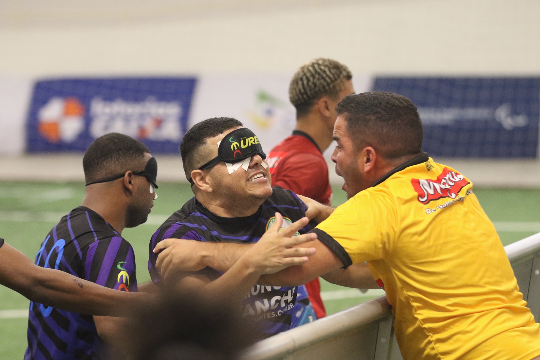 Acelgo e Urece vencem, vão à final da Série B e garantem acesso — CBDV