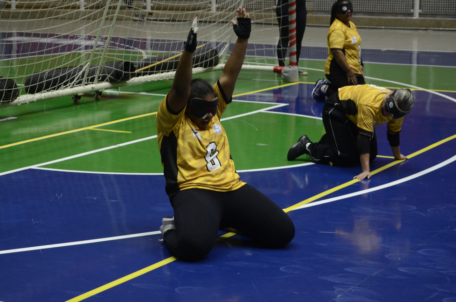 ISMAC busca vaga na Série B de goalball com mãe e filha em quadra — CBDV